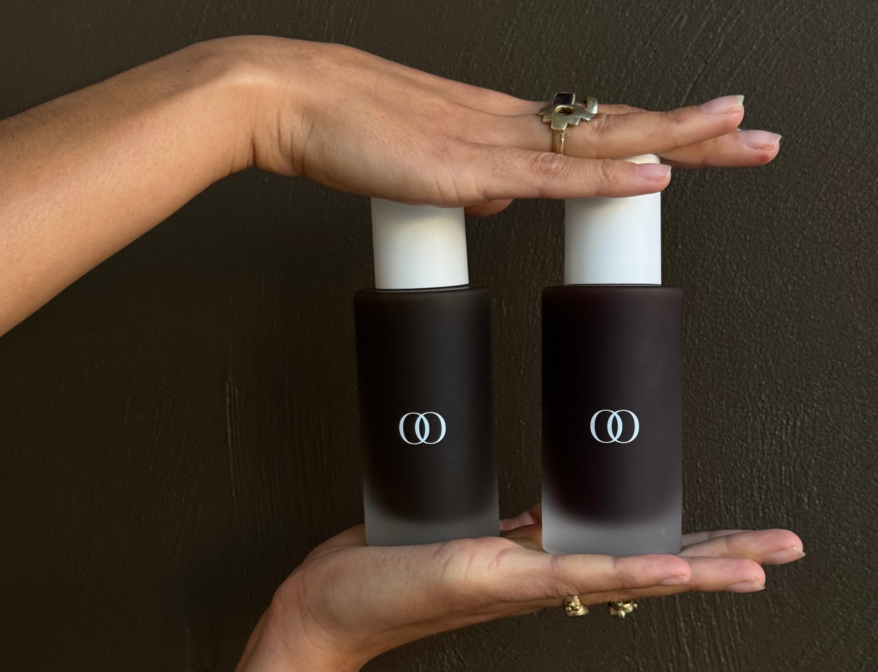 How to use Body Oil: Tips for Hydrated & Radiant Skin – THE WOOED